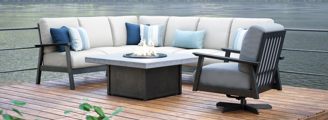 Homecrest Outdoor Living